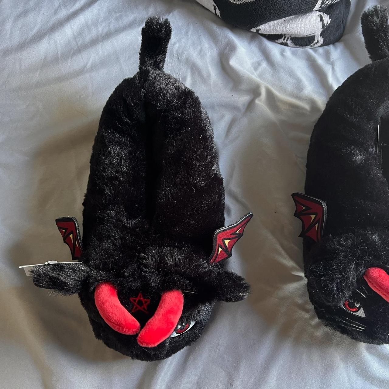 Demon kitties slippers. New with tags. Size medium.... - Depop