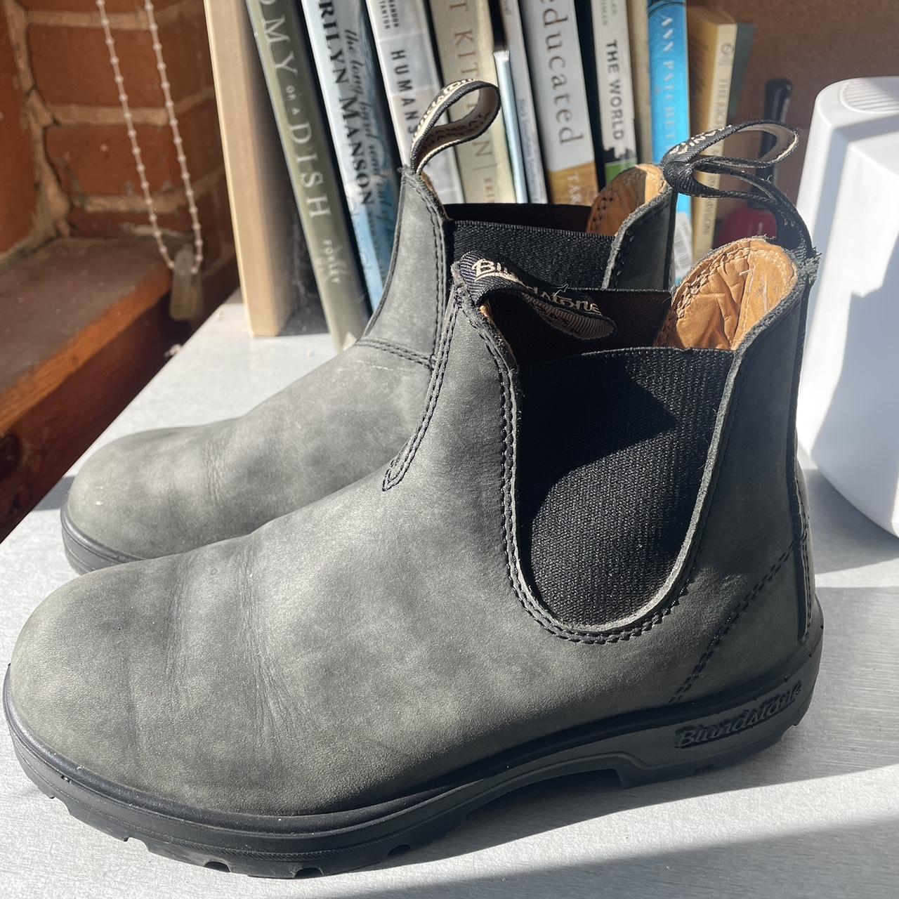 Blundstone Women's Grey Boots | Depop