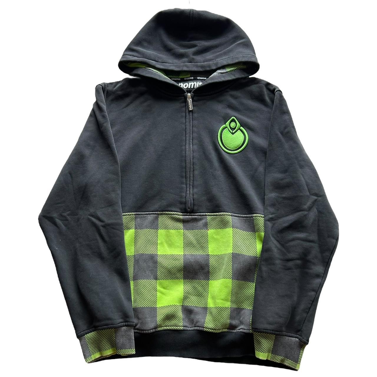 Cyber y2k emo grunge nomis by simon chamberlain... - Depop