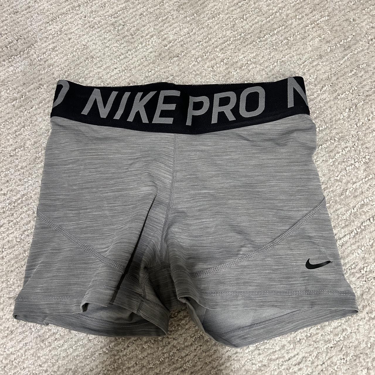 Nike pro grey size small #nikepro - Depop