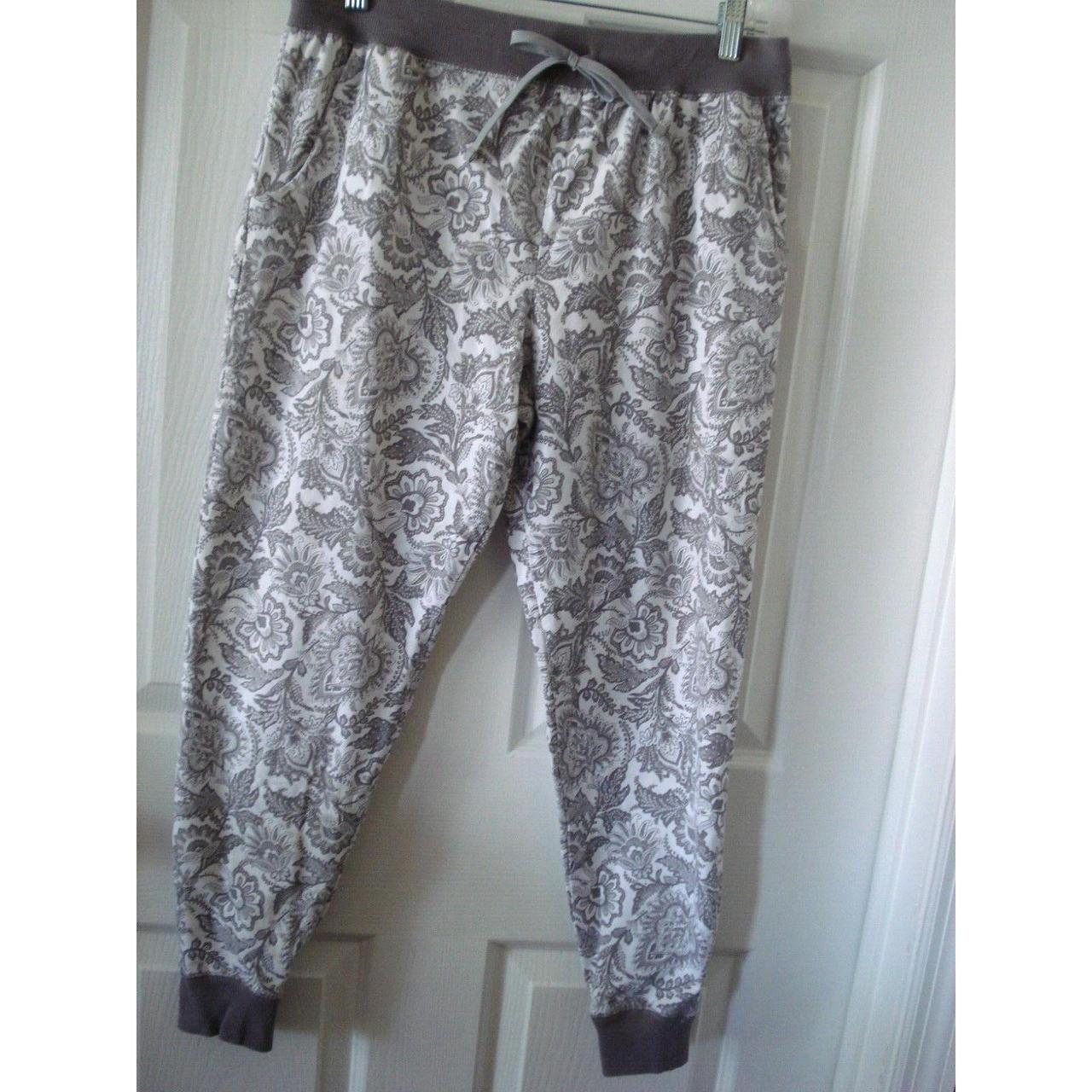 Vera Bradley Jogger Pajama Pants Java Lace Size... - Depop