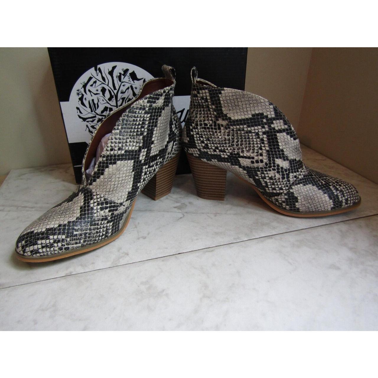 NIB Weeboo Boots Super Sly Snake Booties 3 Heels... - Depop