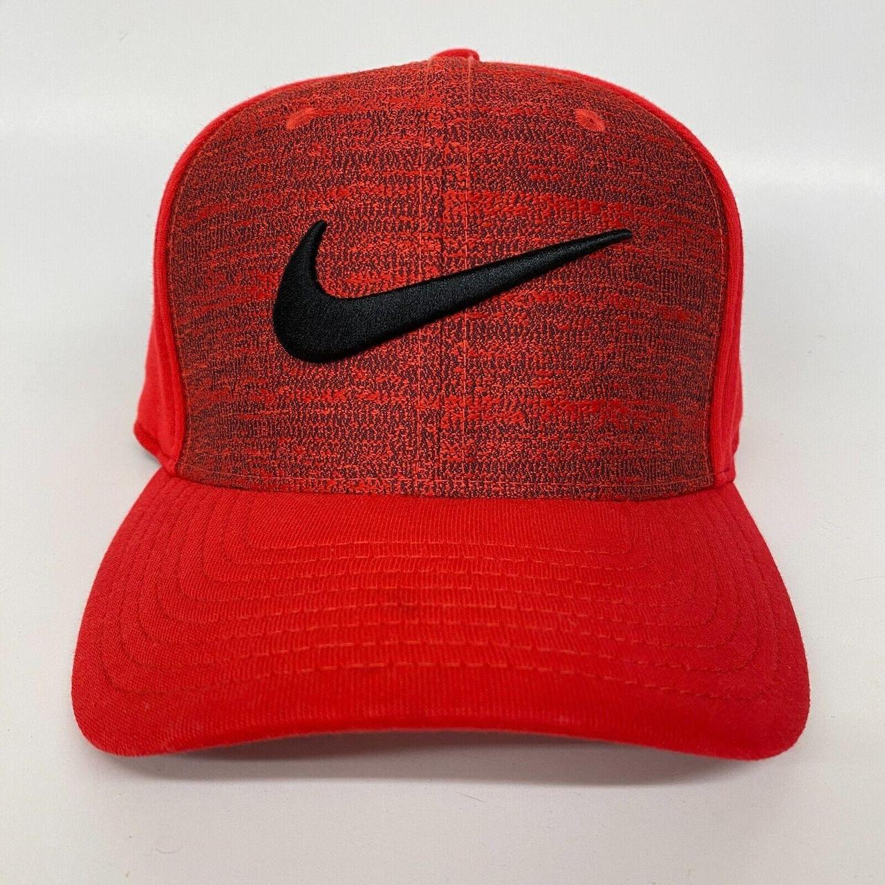 Nike Swoosh Hat Baseball Cap Flex Fitted Red Men... - Depop