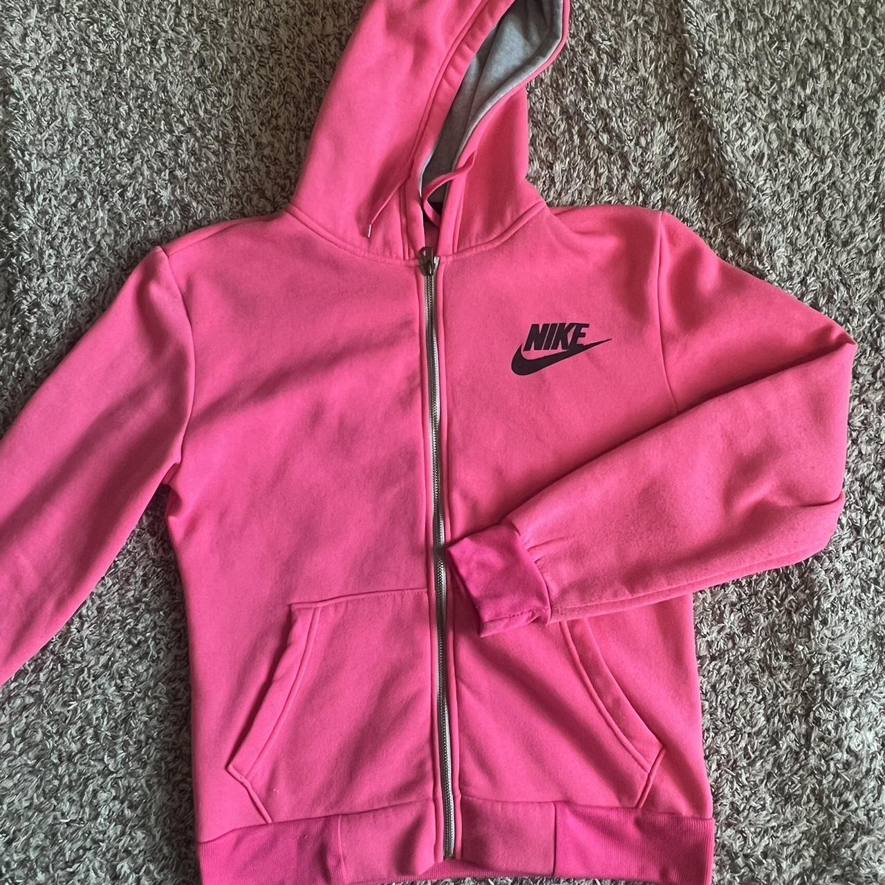 Pink Nike jacket Only wore once Size medium - Depop