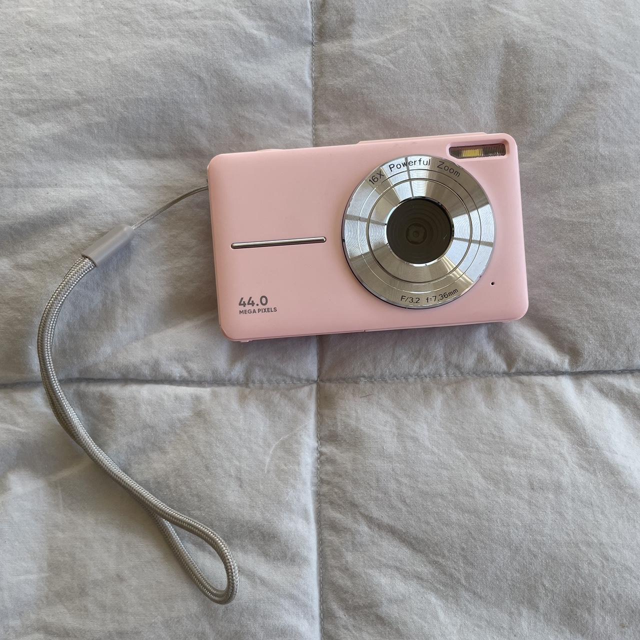 Amazon pink digicam Bought in America for my travels... - Depop
