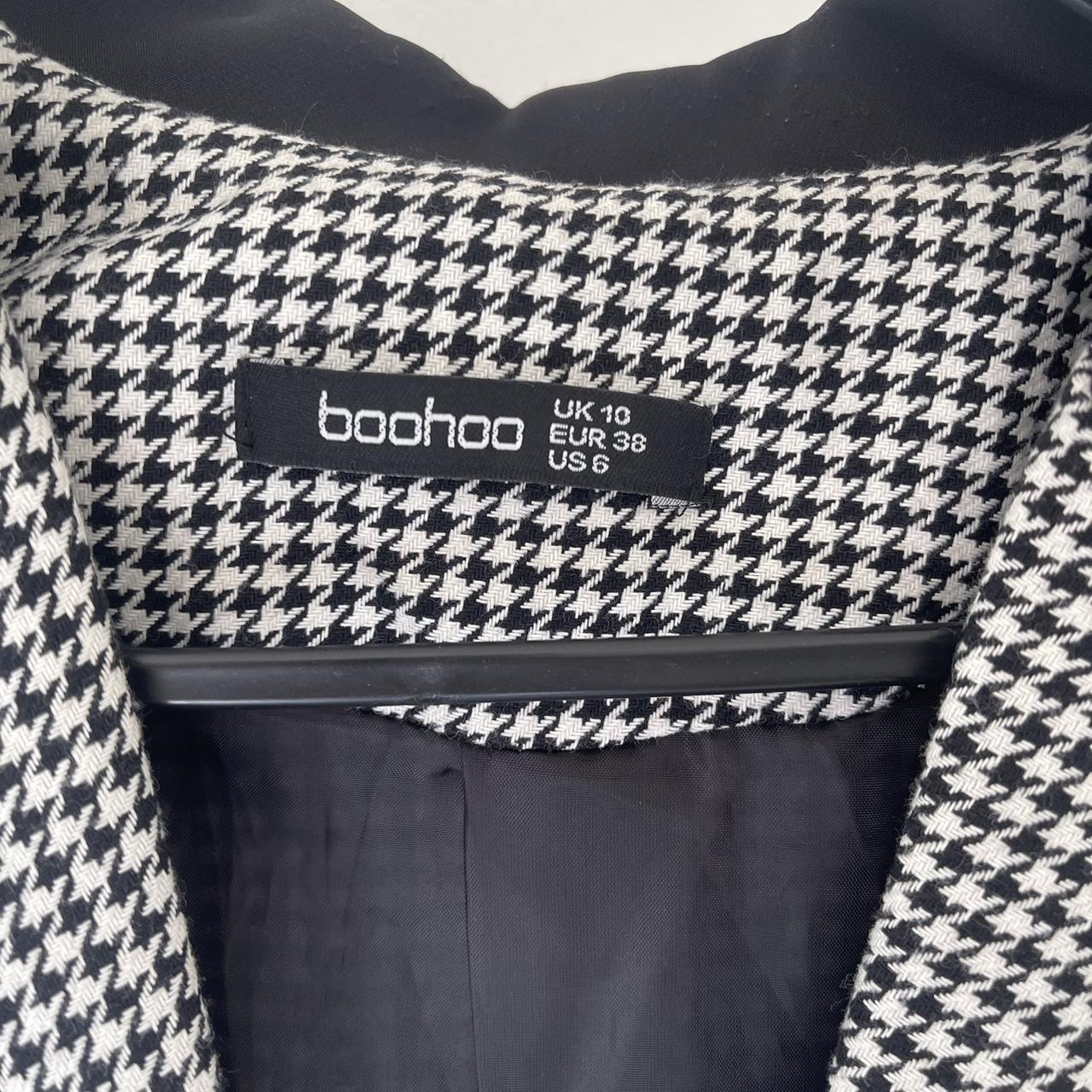 Boohoo dog tooth blazer. SIZE 10 - Depop