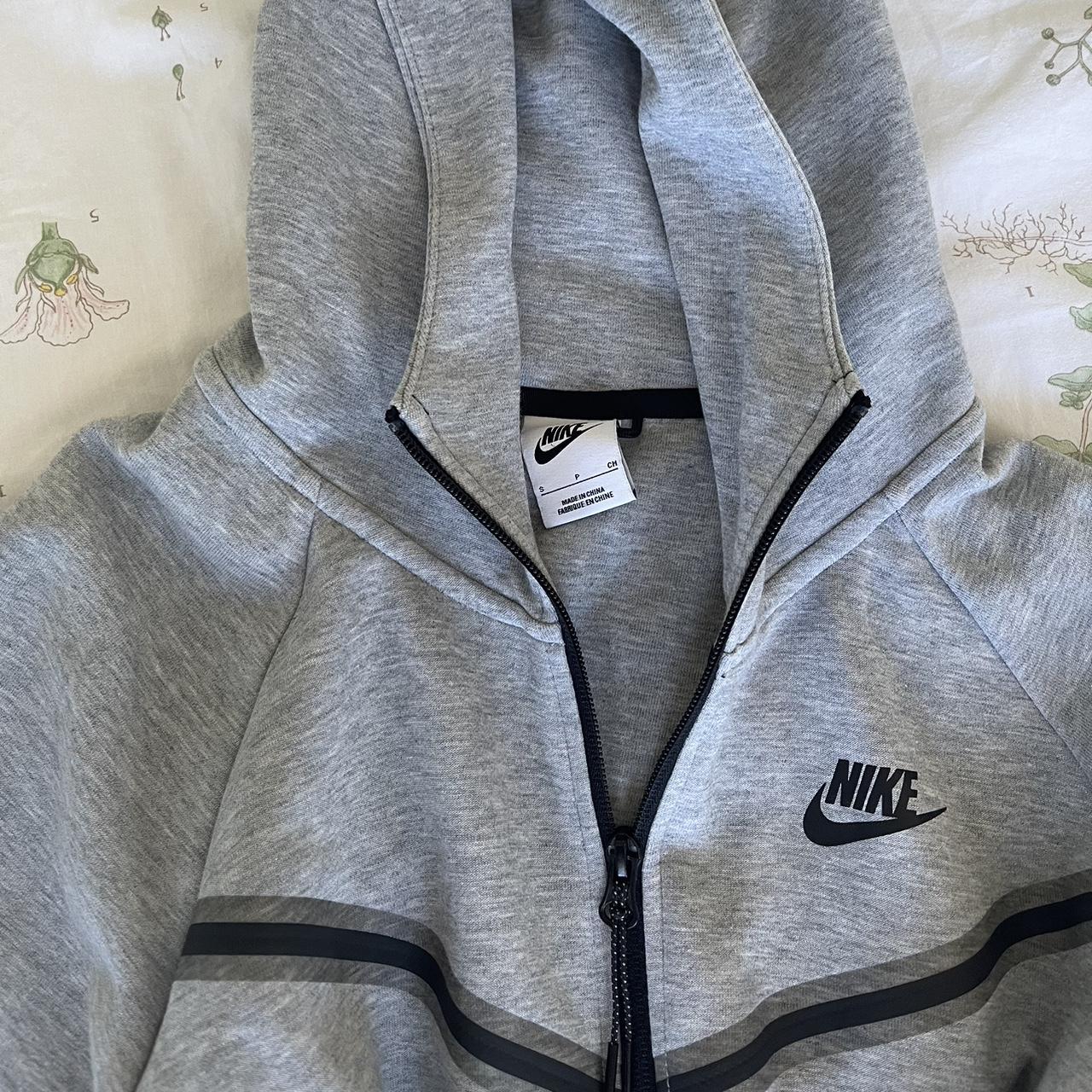 XS Grey Nike Tech Jacket, this is so comfy and i... - Depop