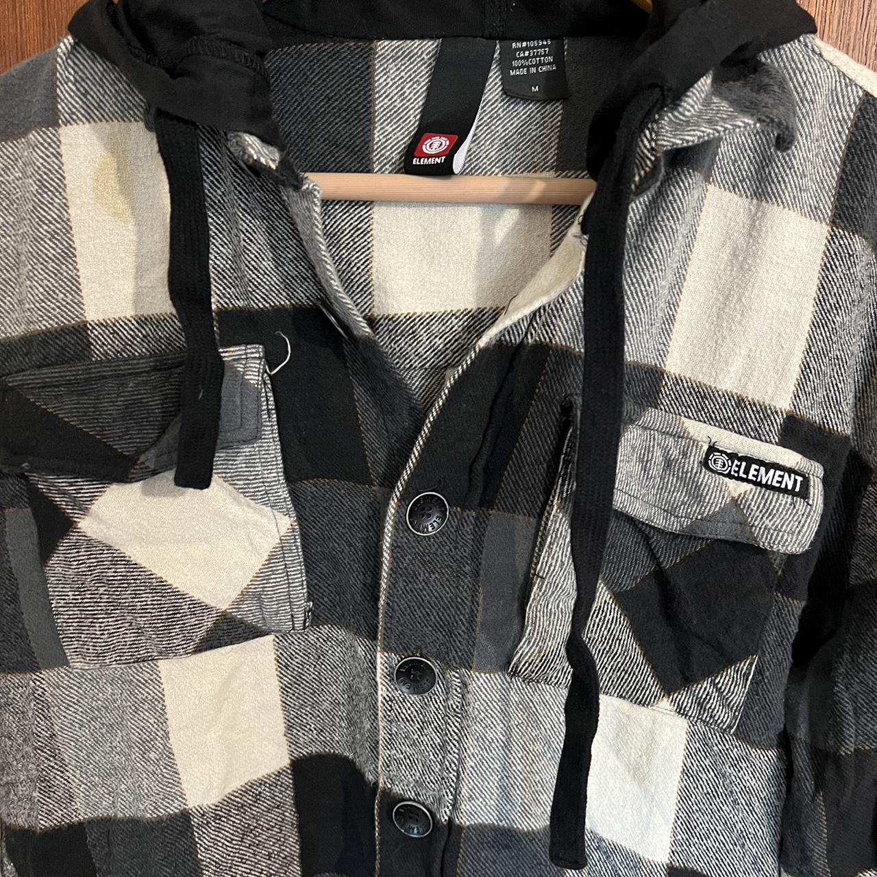 Element button down sweater size M - Depop