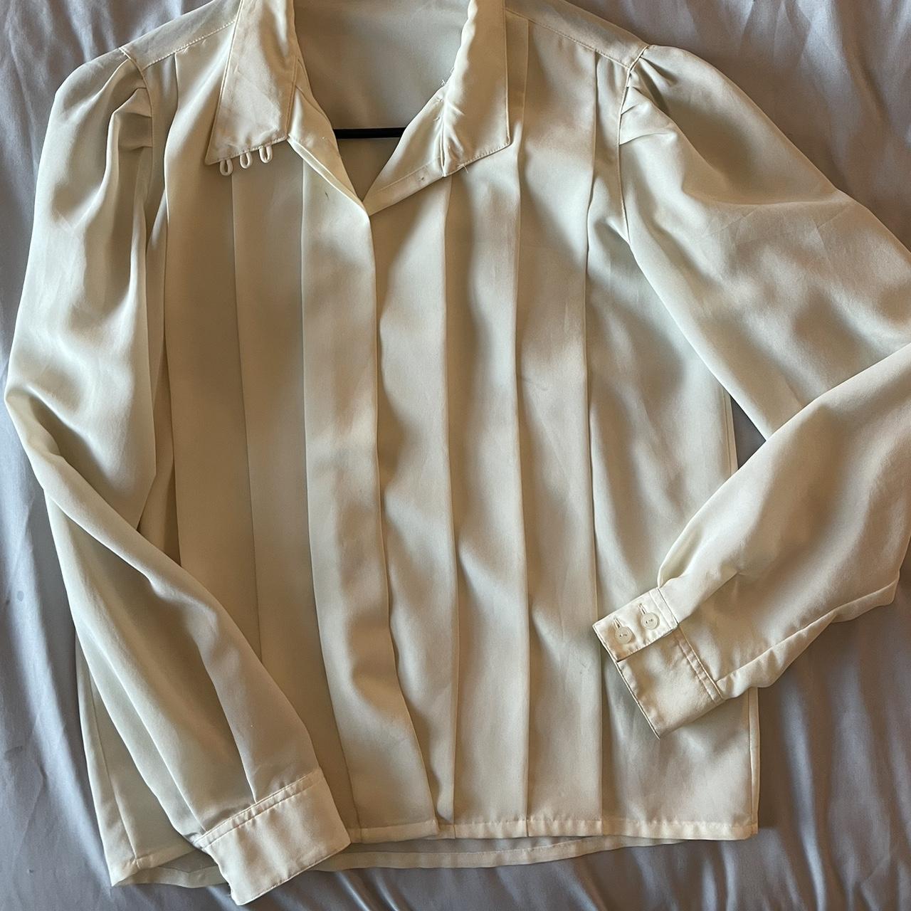 Vintage cream-colored blouse •detailed... - Depop