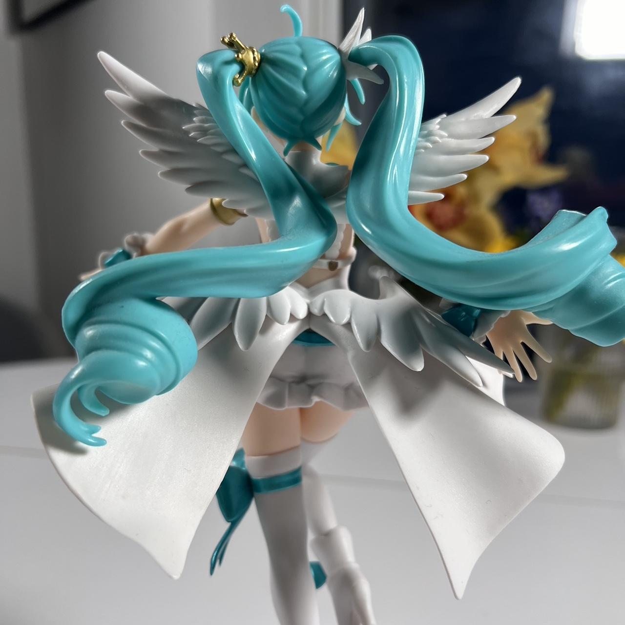 hatsune miku birthday angel figure 🪽🤍 MESSAGE BEFORE... - Depop