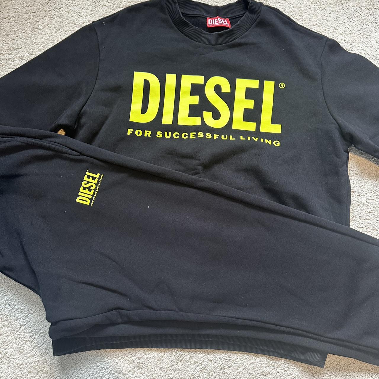 Diesel tracksuit age 14 - Depop