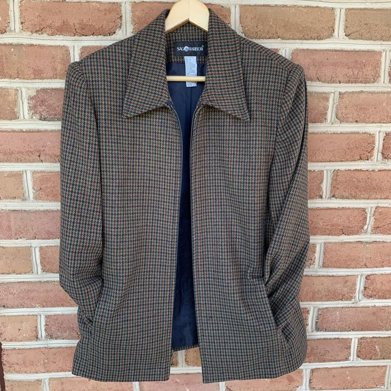 Sag Harbor Women's Burgundy and Navy Tailored-jackets | Depop