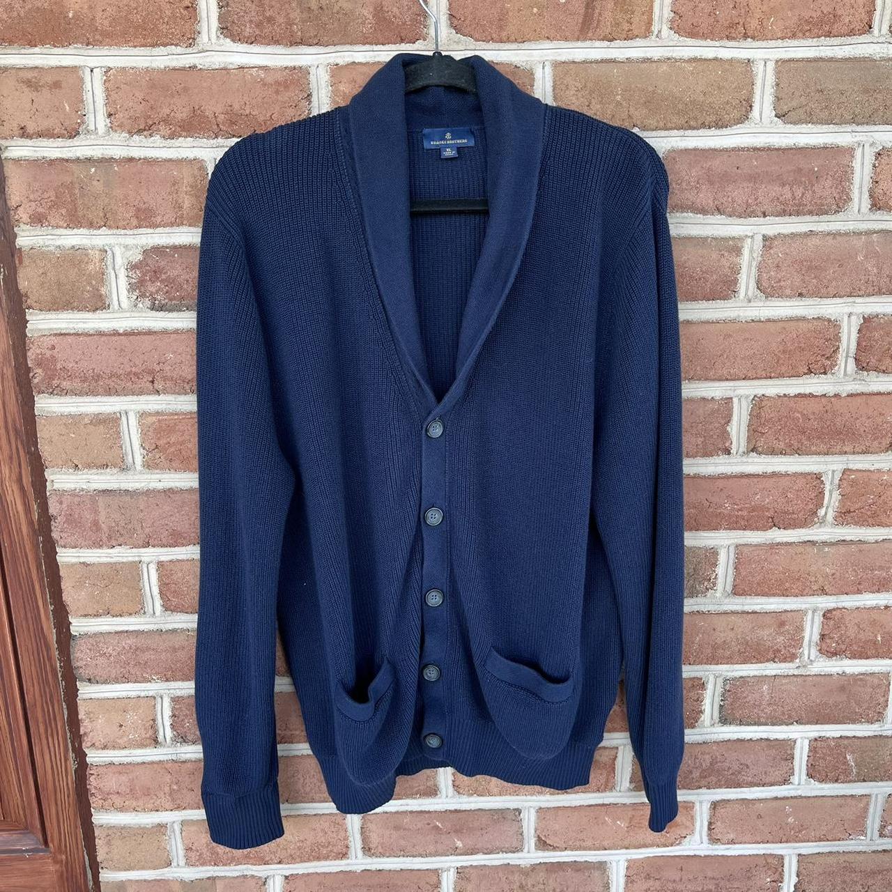 Absolutely incredible button-down men’s (unisex)... - Depop