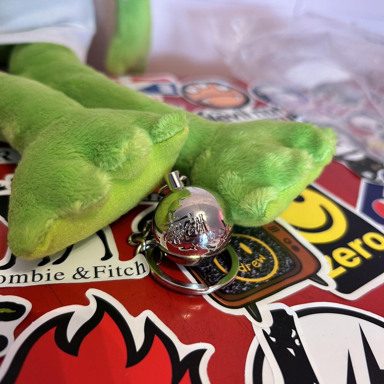 Stussy 8 ball keychain - Depop