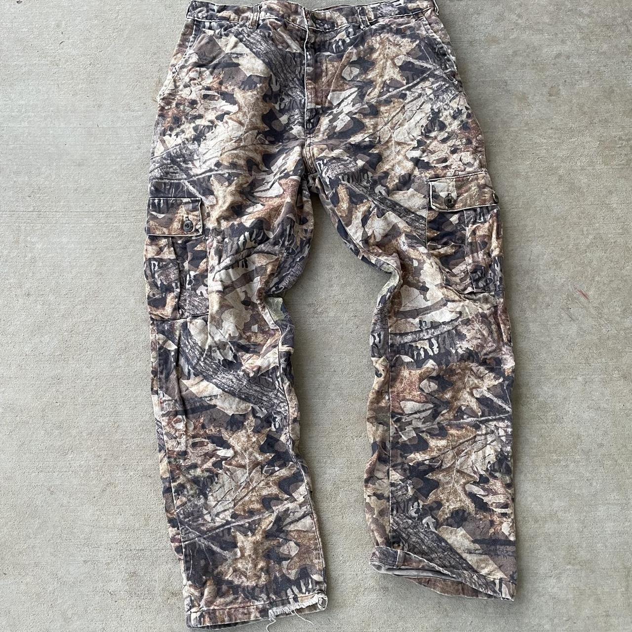 vintage real tree camo pants tag is cut fits m good... - Depop