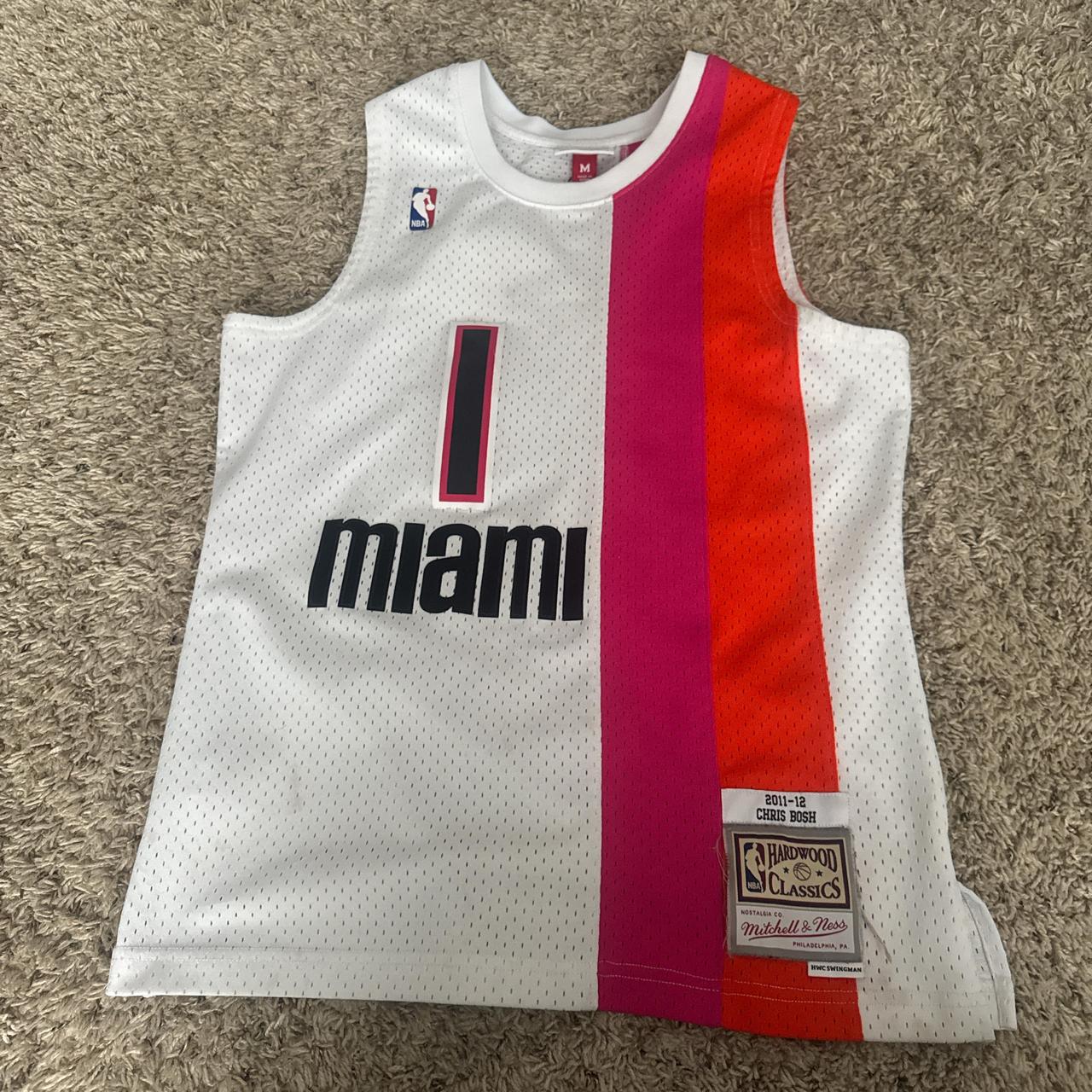 Miami Heat Chris Bosh Throwback jersey Men’s Medium... | Depop