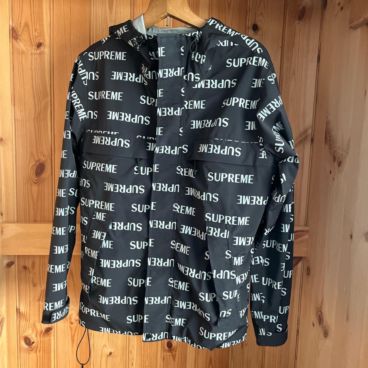 Supreme Men's Black Jacket | Depop