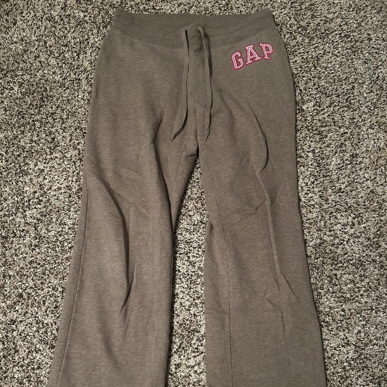 Gap tan sweatpants - Depop