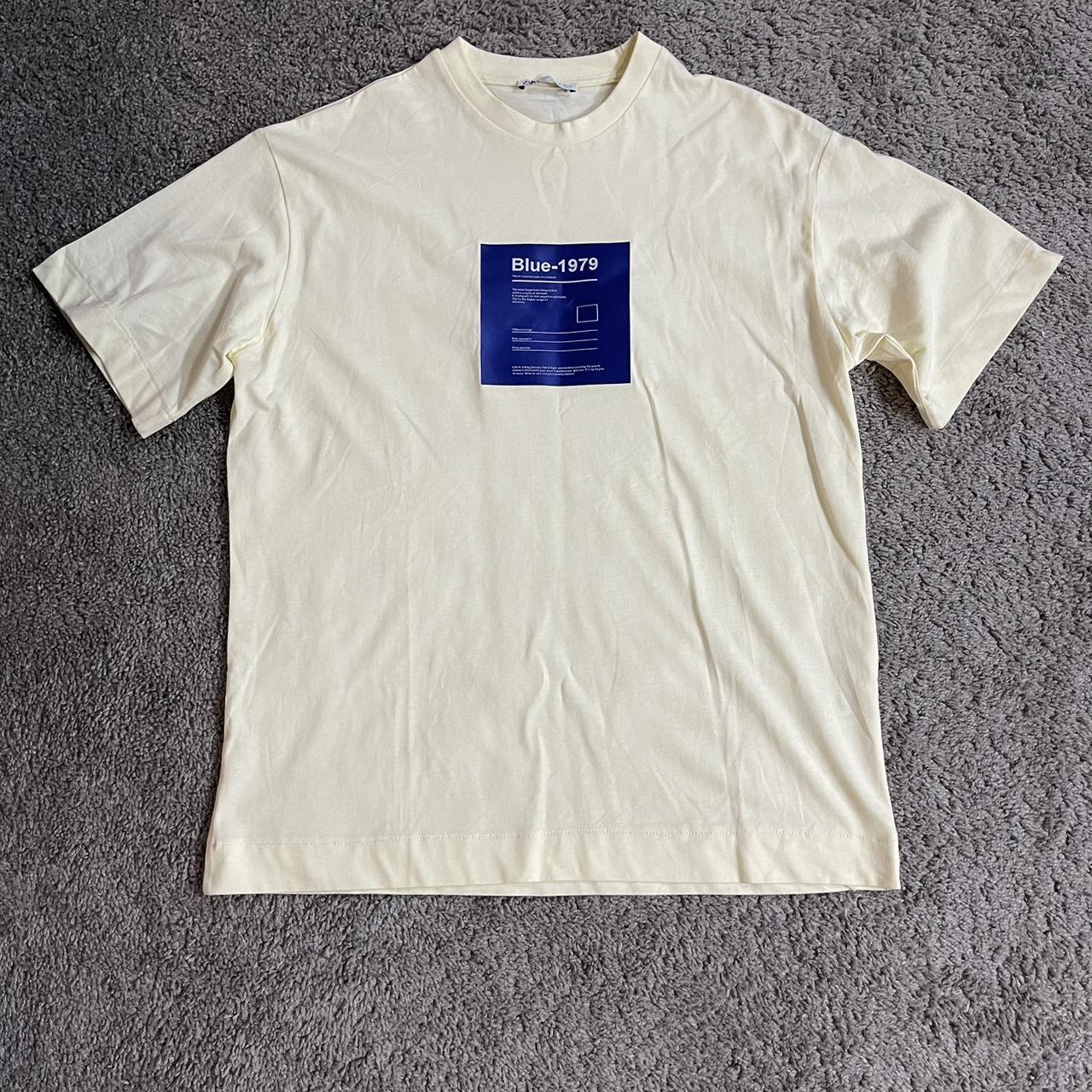 This light yellow textured Blue print Zara shirt is... - Depop