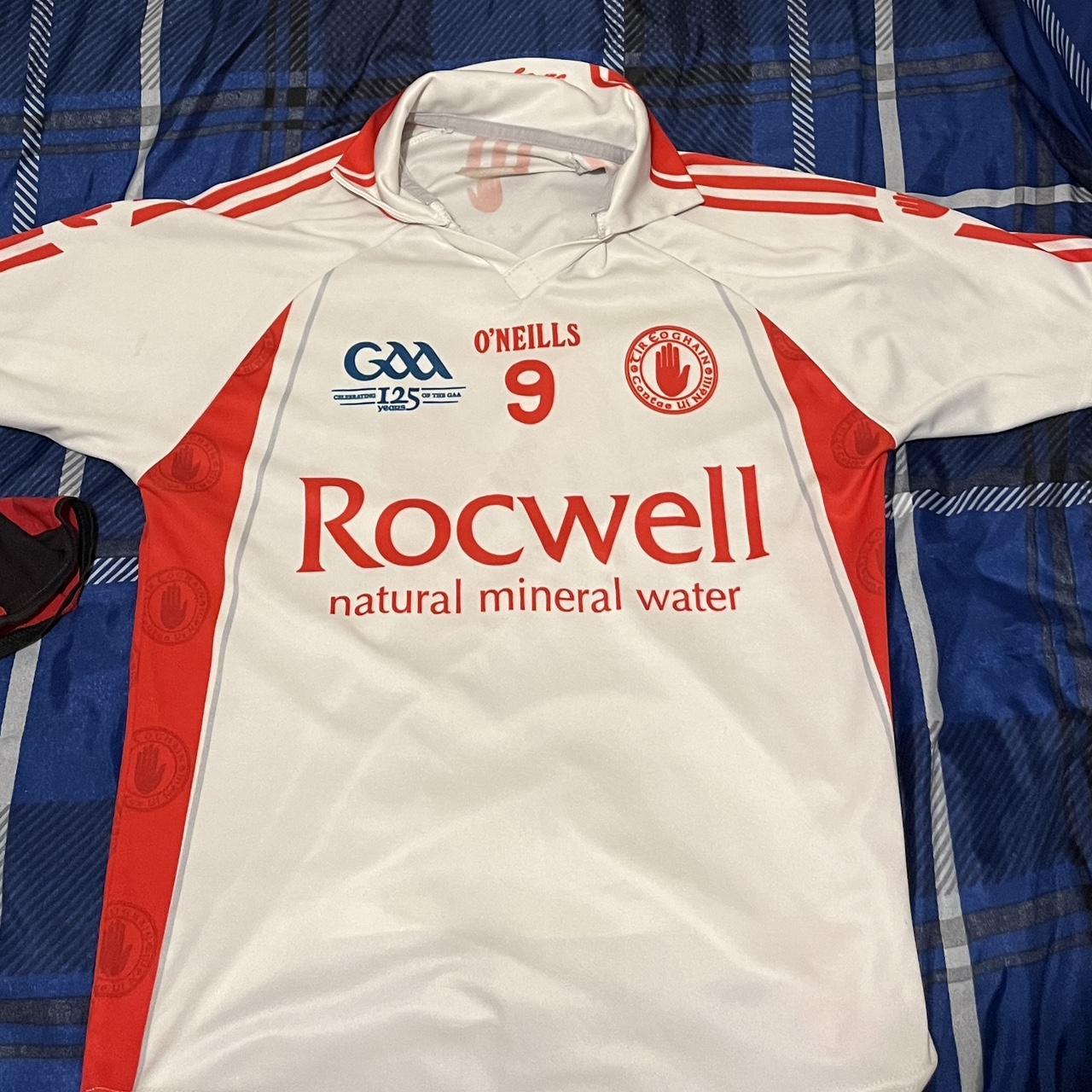 Tyrone GAA 2009 9 Jersey/Kit Extremely Rare GAA... - Depop