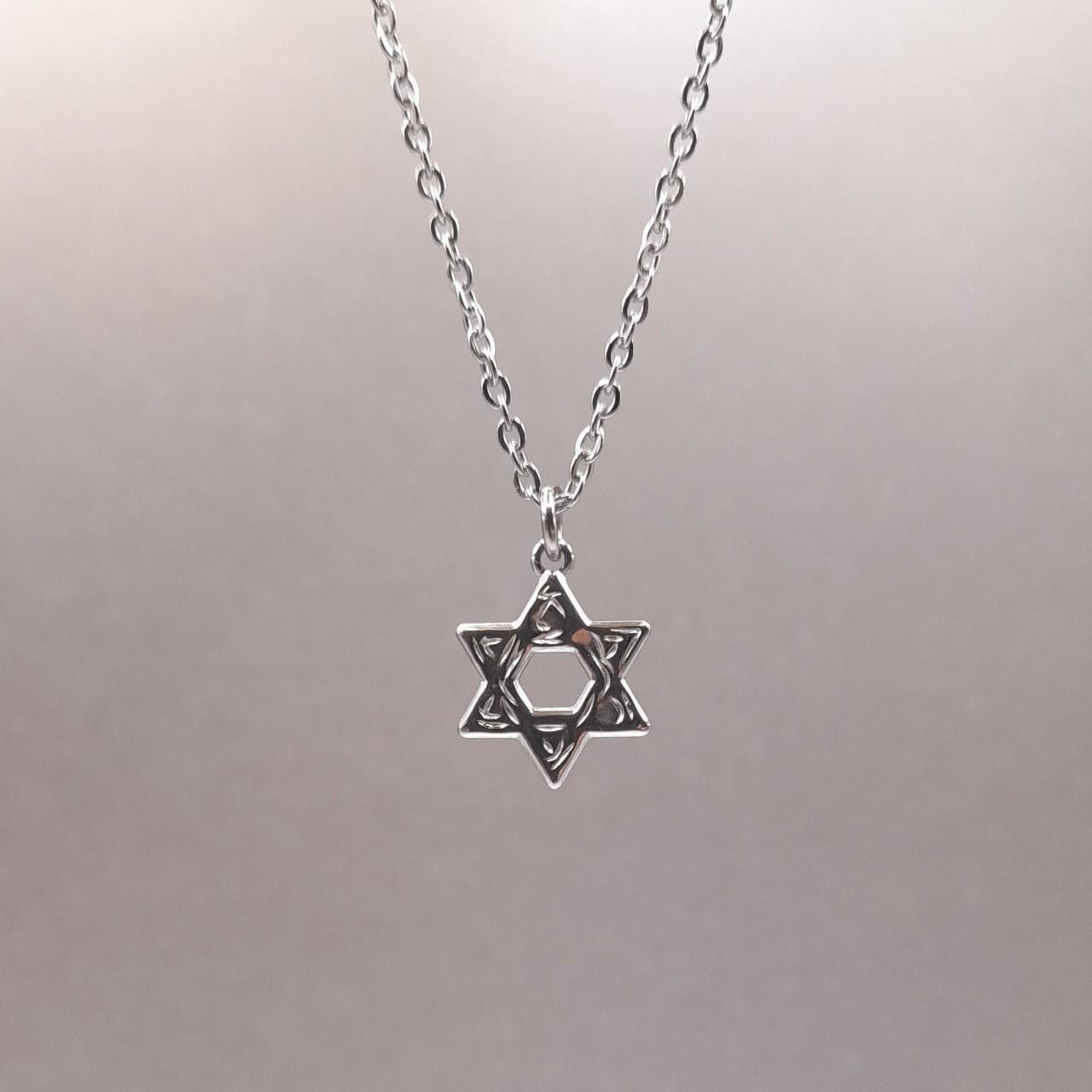 Star of David Charm Chain Necklace Silver Plated... - Depop