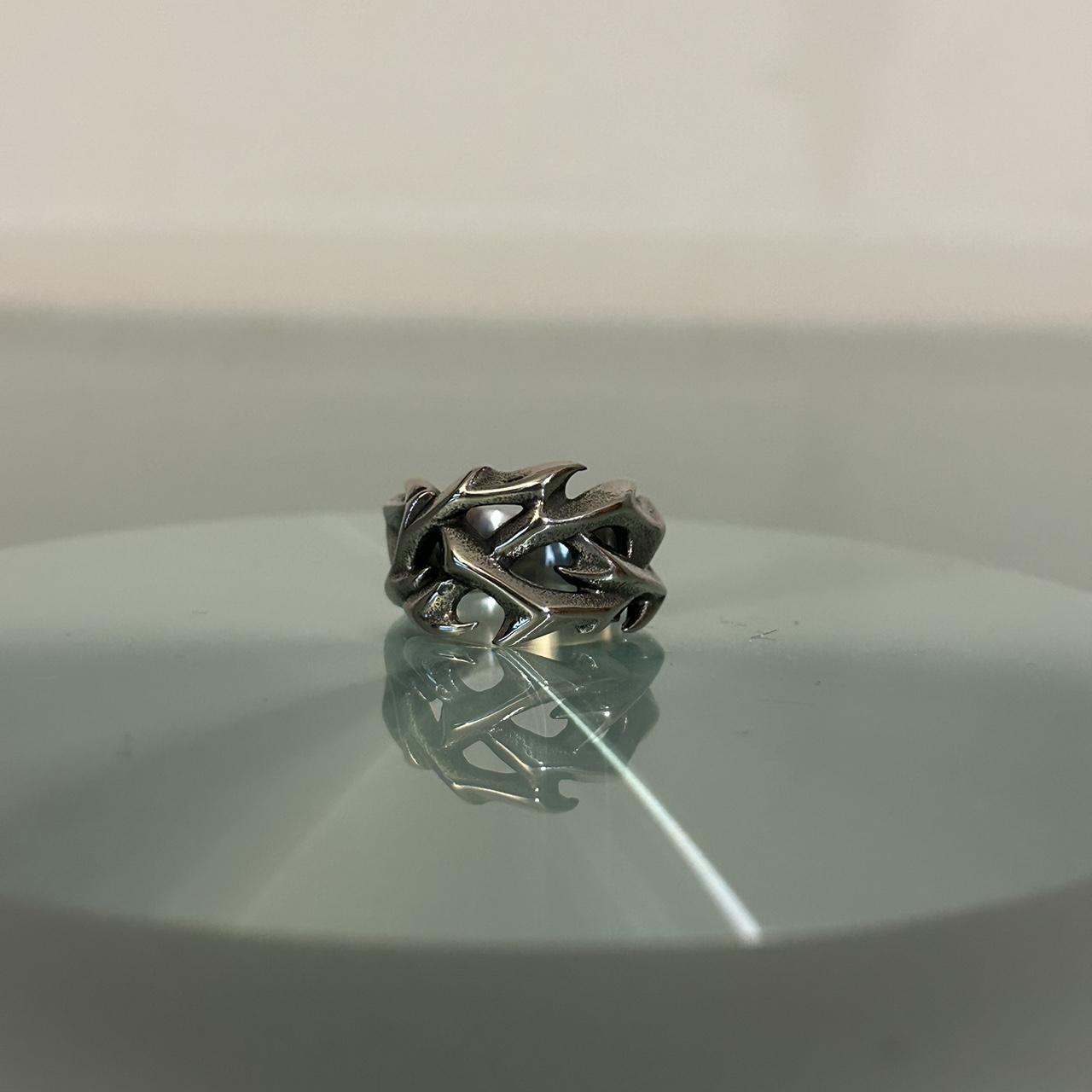 RB7 - Y2K Spike Thorn Ring FREE SHIPPING WHEN YOU... - Depop