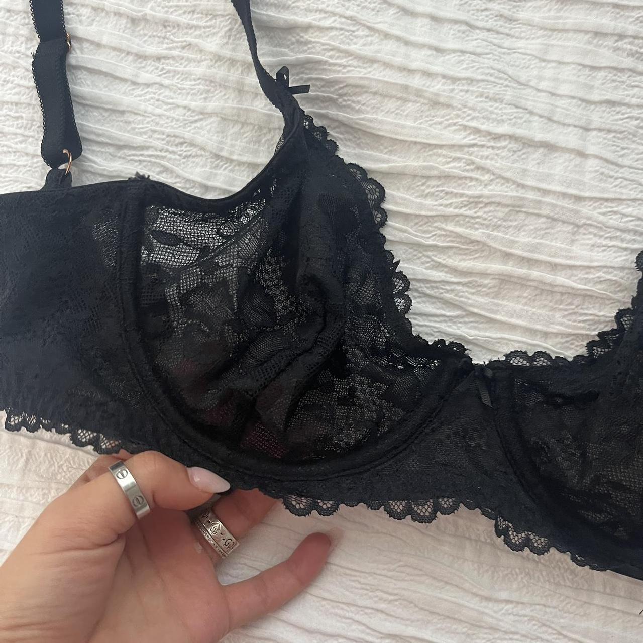 Savage x Fenty Women's multi Bra | Depop