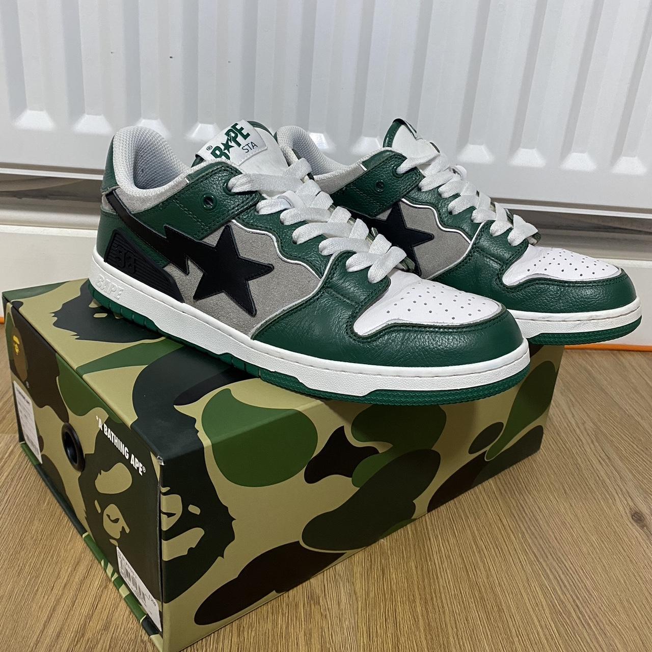 GREEN BAPE SK8 STA SIZE UK 10 AUTHENTIC Comes with... - Depop