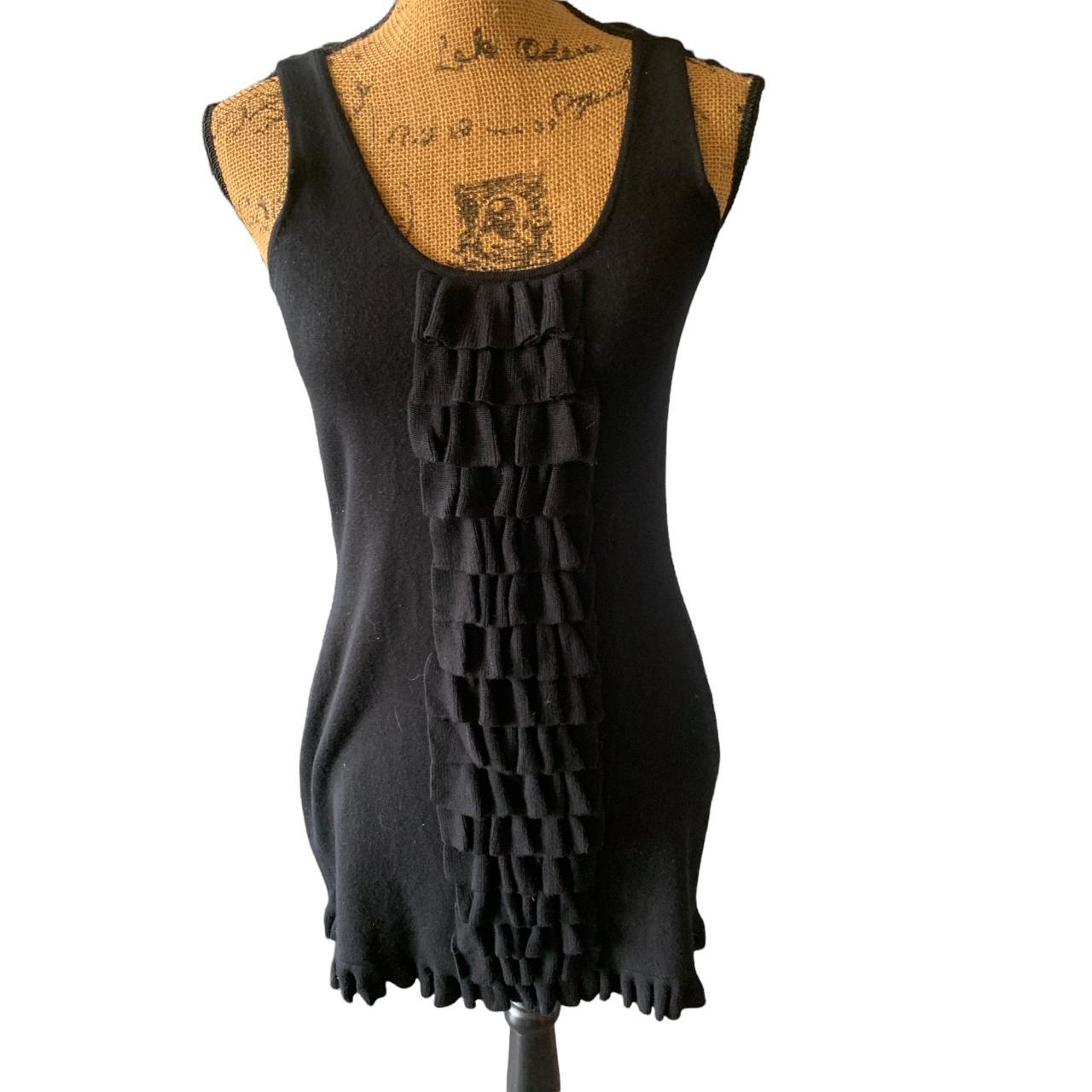 Measurements Armpit to Armpit Width: 15.5 Shoulder... - Depop