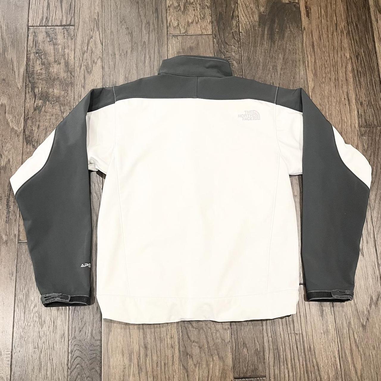 The North Face Men's Grey and White Jacket | Depop