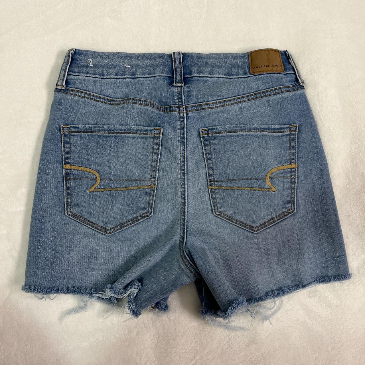 Curvy high rise American eagle shorts! Super cute... - Depop