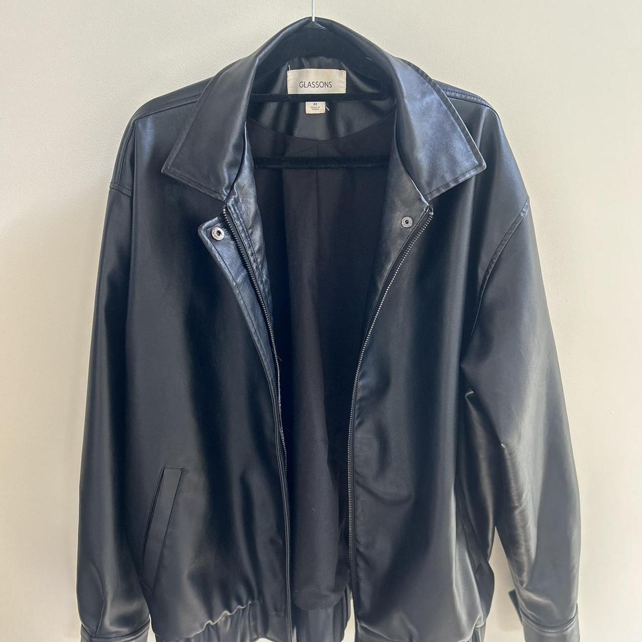 Glassons black leather zip up jacket! Barely worn... - Depop