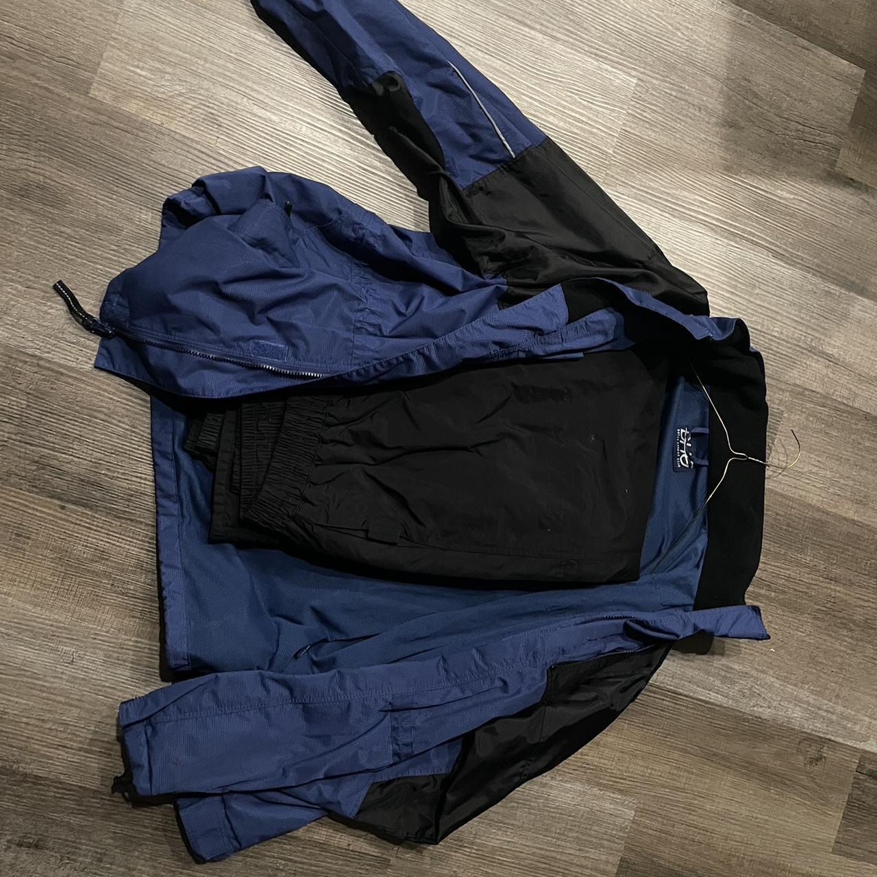 Vintage Dutch Harbor Gear Jacket and Black Dot Ski... - Depop