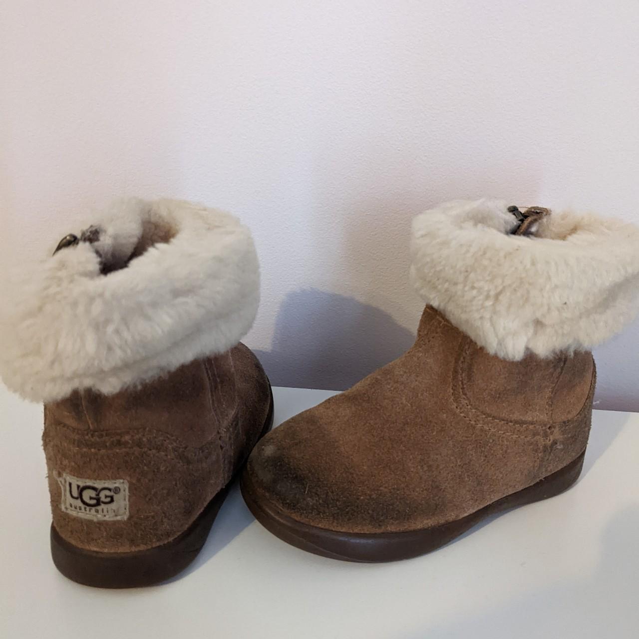 Children's uggs size 6 Scuffed toes as they were her... - Depop