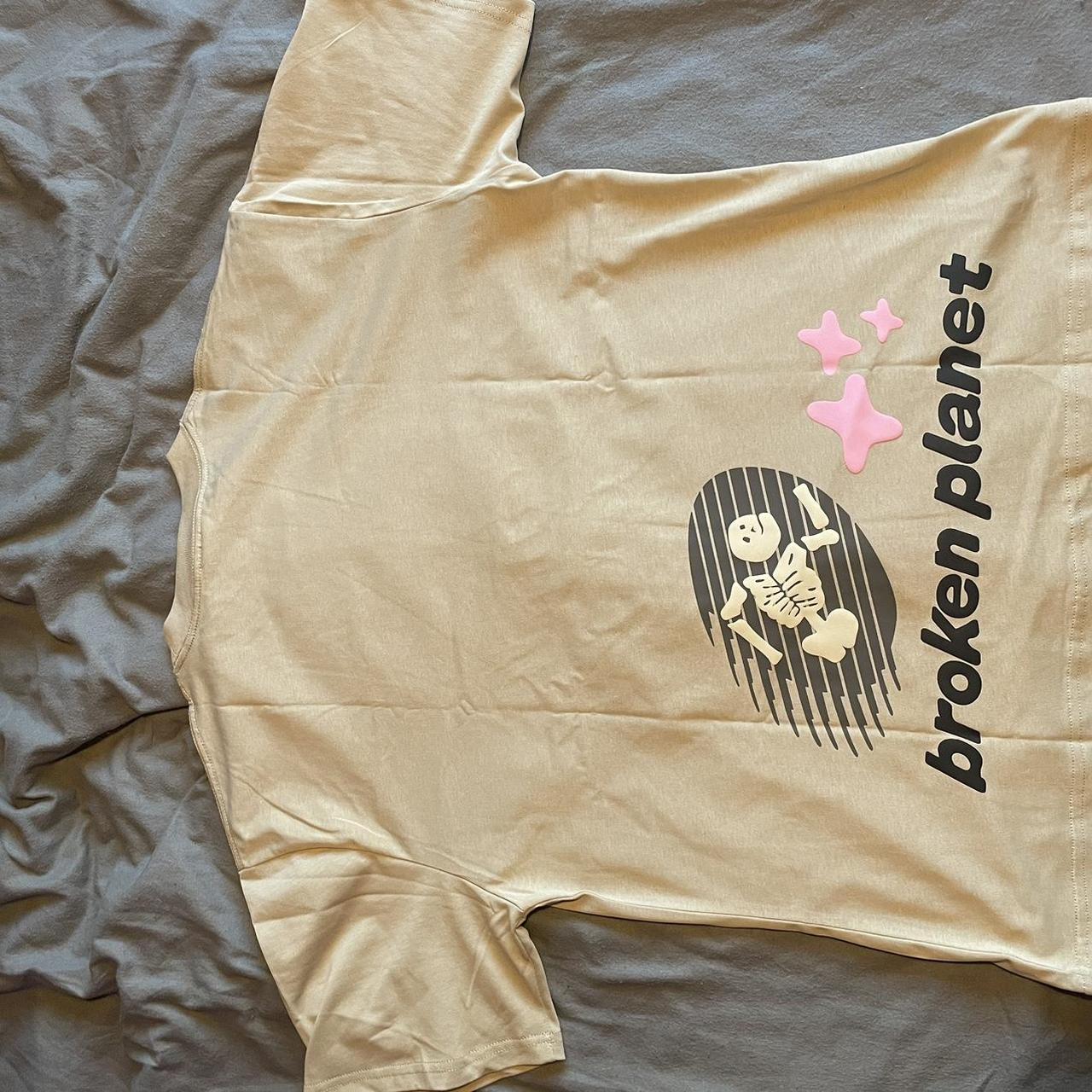 Bpm cosmic speed t-shirt - Depop