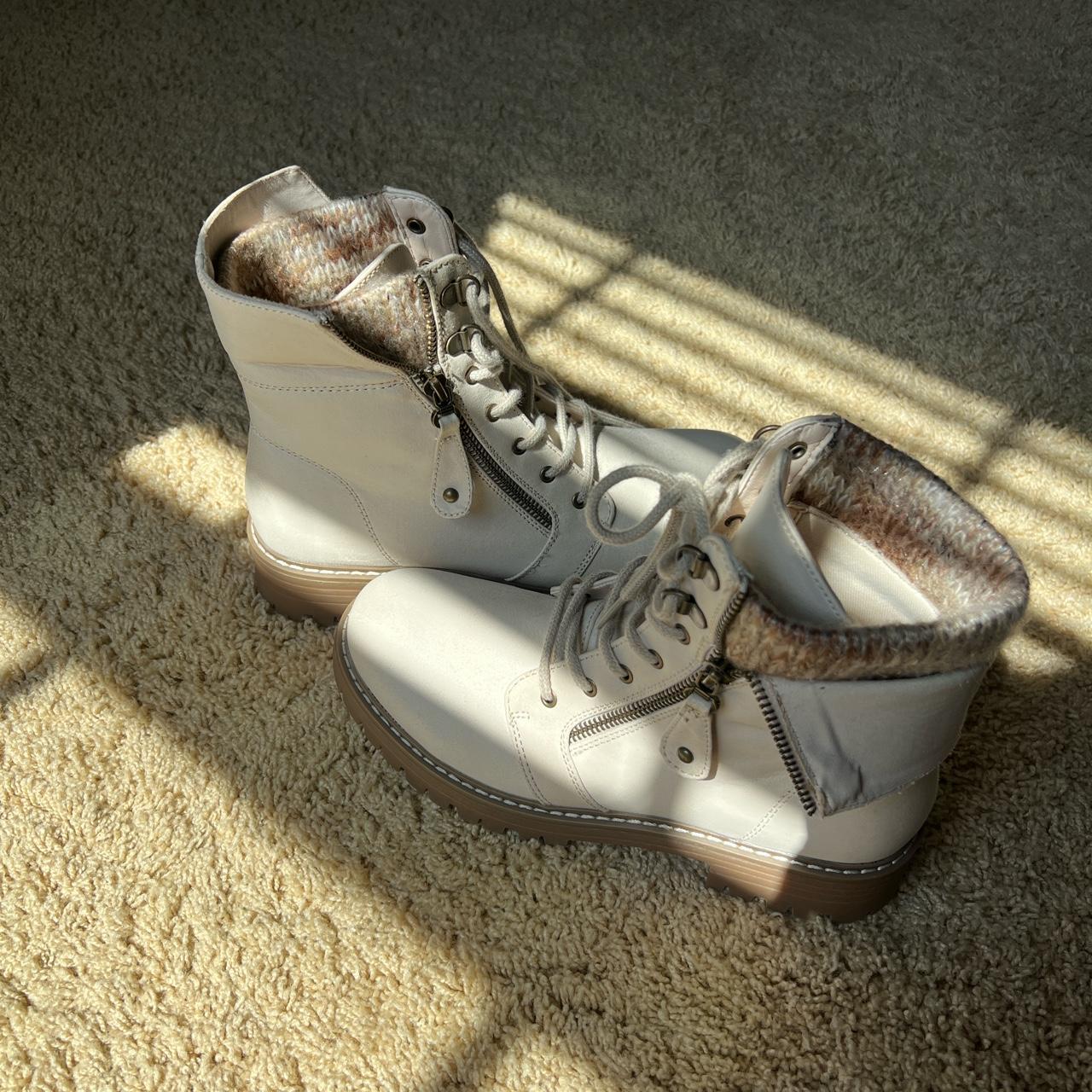 Creamy white “Cliffs” boots I bought these boots... - Depop