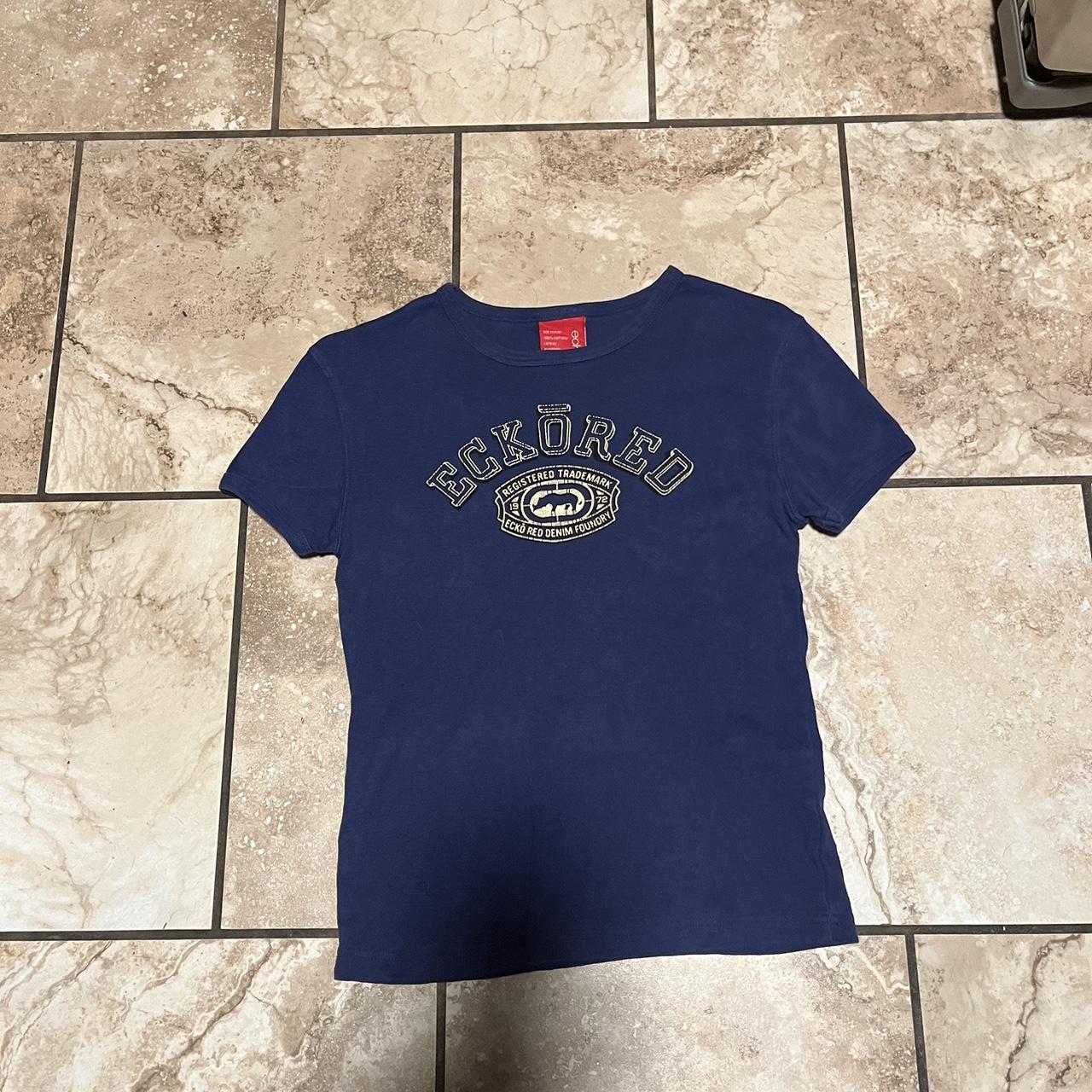 Ecko Women’s shirt Size/Medium Print has cracking - Depop