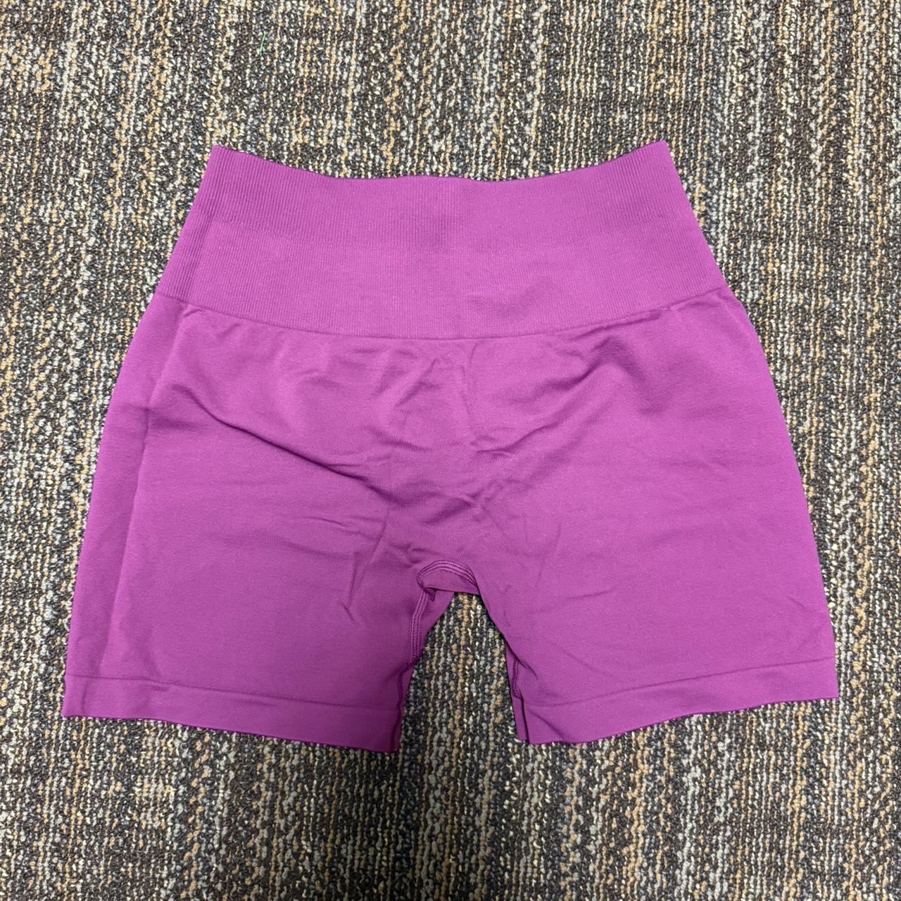 aurola workout shorts never worn! | Depop