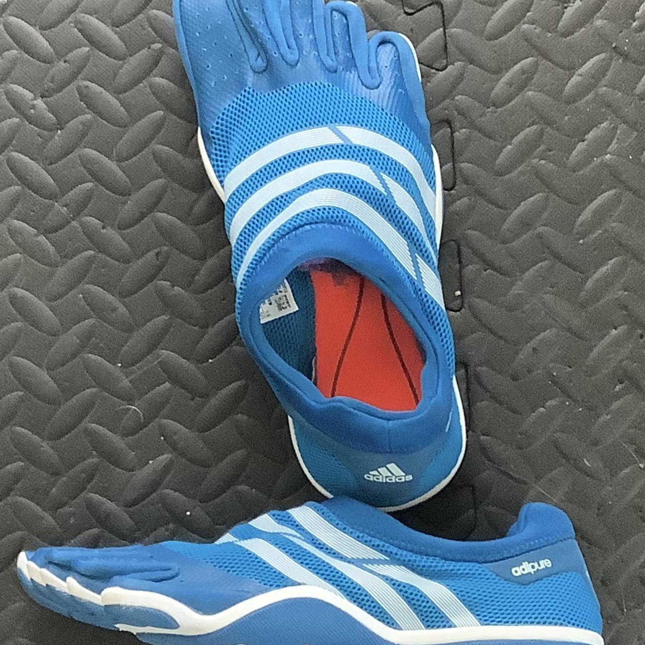 Adidas Men's Blue and White Trainers | Depop