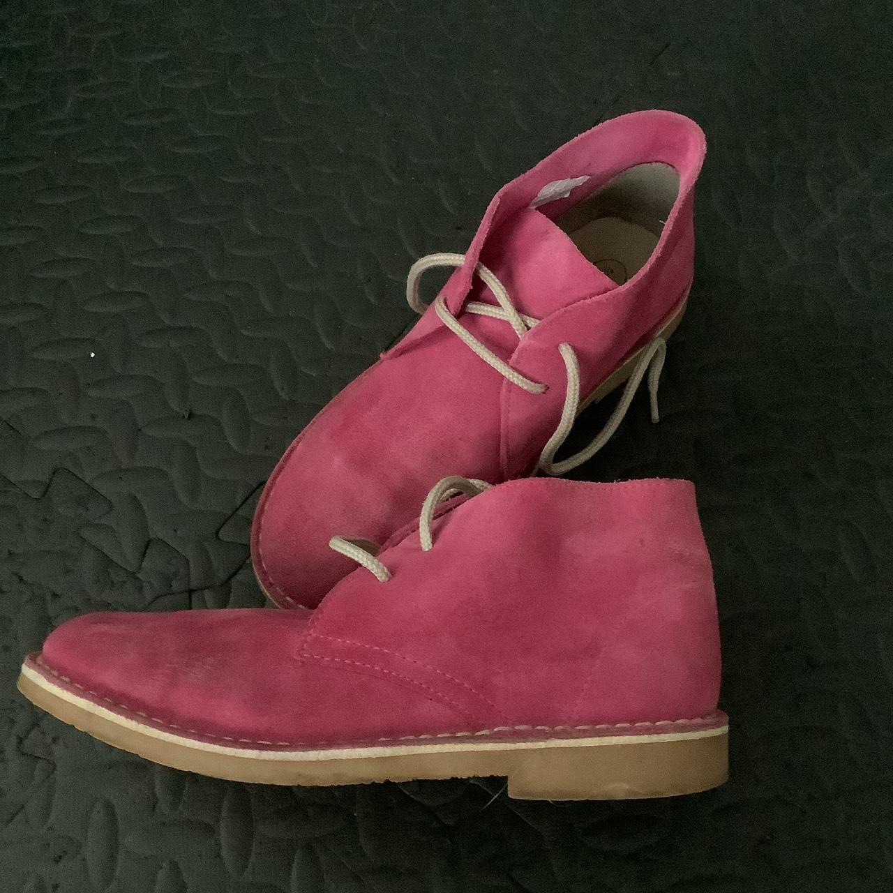 Women's Pink Footwear | Depop