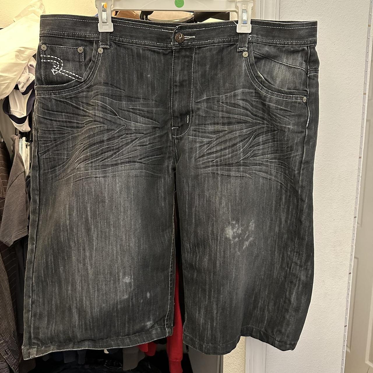 Insane baggy y2k jorts 🔥 Sooo clean Size 42 - 15in... - Depop