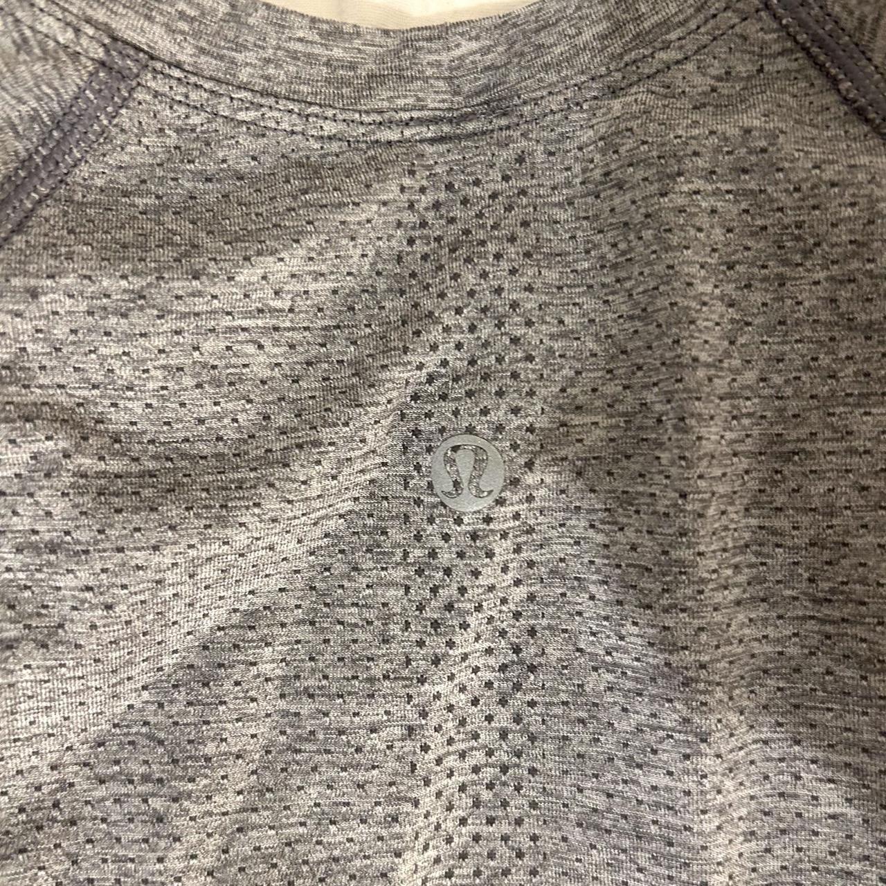 lululemon grey swiftly tech “crush the distance”... - Depop