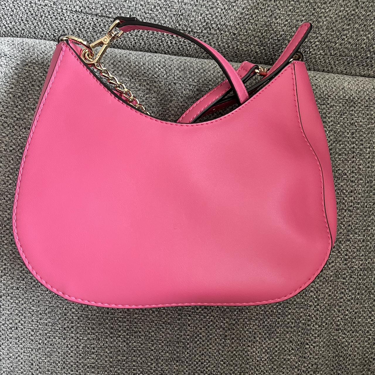 guess pink purse , lining is a bit dirty - Depop