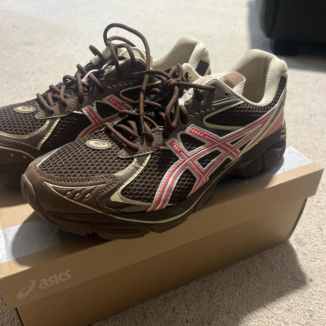 UB8-S GT-2160 Brown storm/sienna | Depop