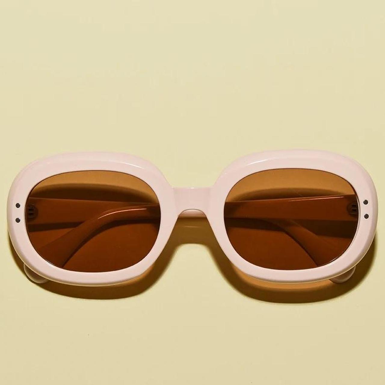 Women's Cream Sunglasses | Depop