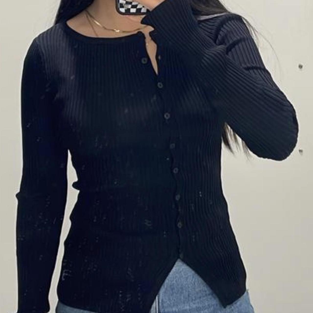 Off centre button up knit cardigan from Glassons... - Depop