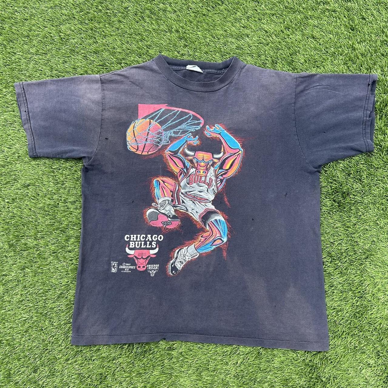 vintage 1997 youth Chicago Bulls Benny Bull tee. 🏀... - Depop