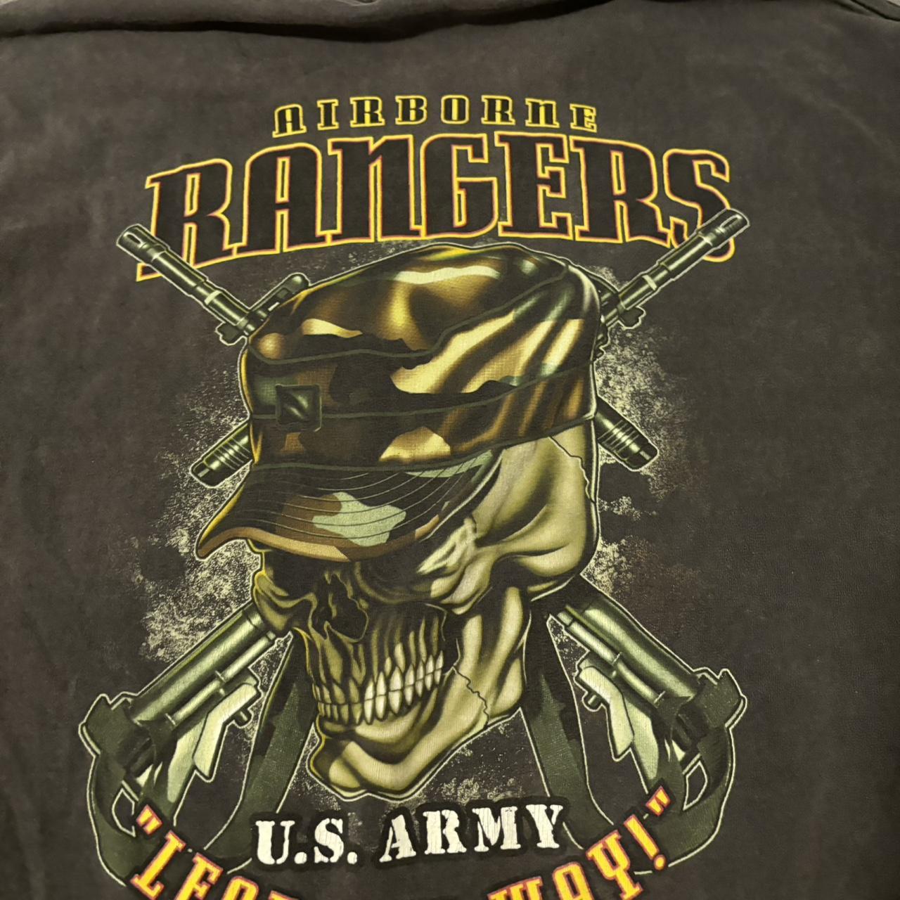 U.s army tee with sick back print to it Size XL... | Depop