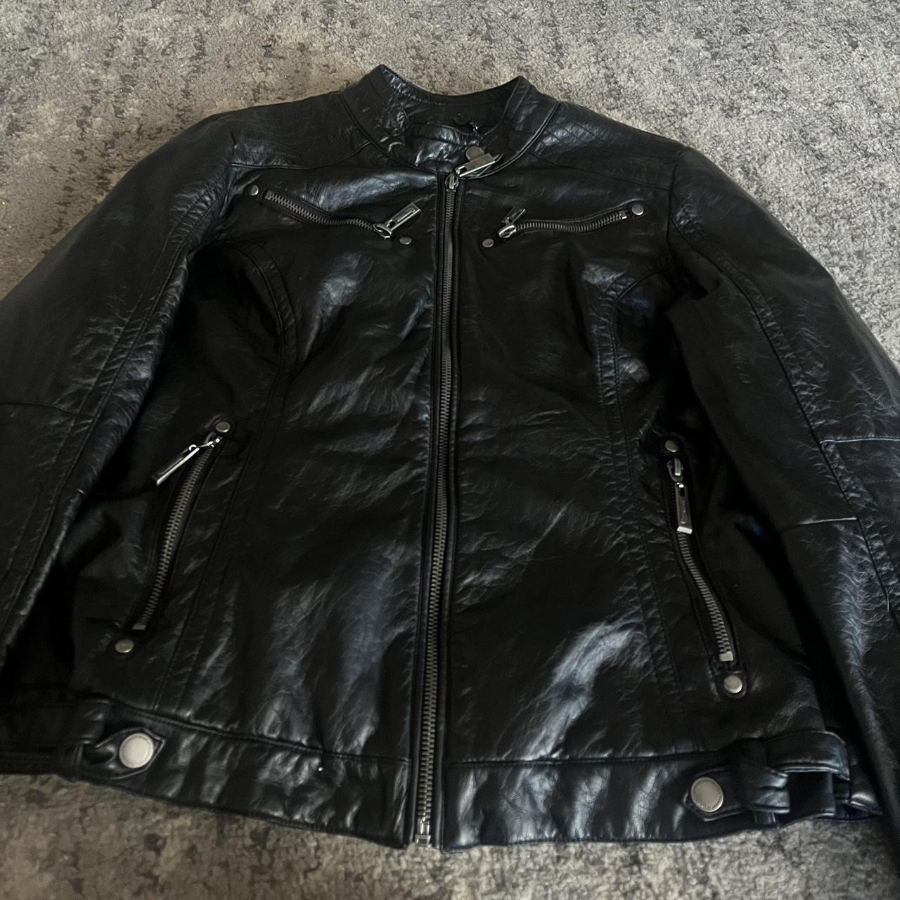 Black leather jacket with a grunge vibe #gothfashion - Depop