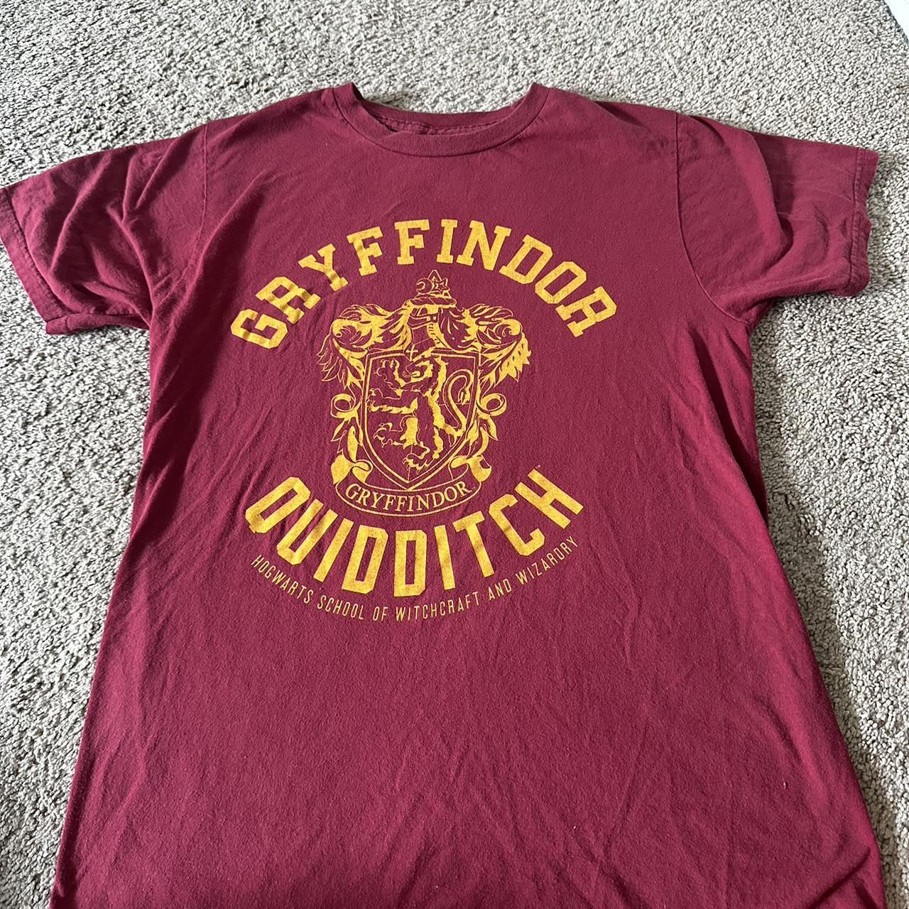 Harry Potter Gryffindor Quidditch Shirt Size... - Depop